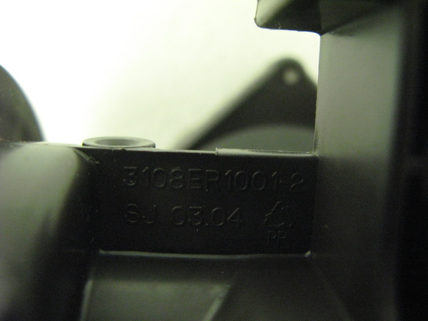 LG pesukoneen pumpun pesä - fhp.fi - Kodinkoneiden varaosat