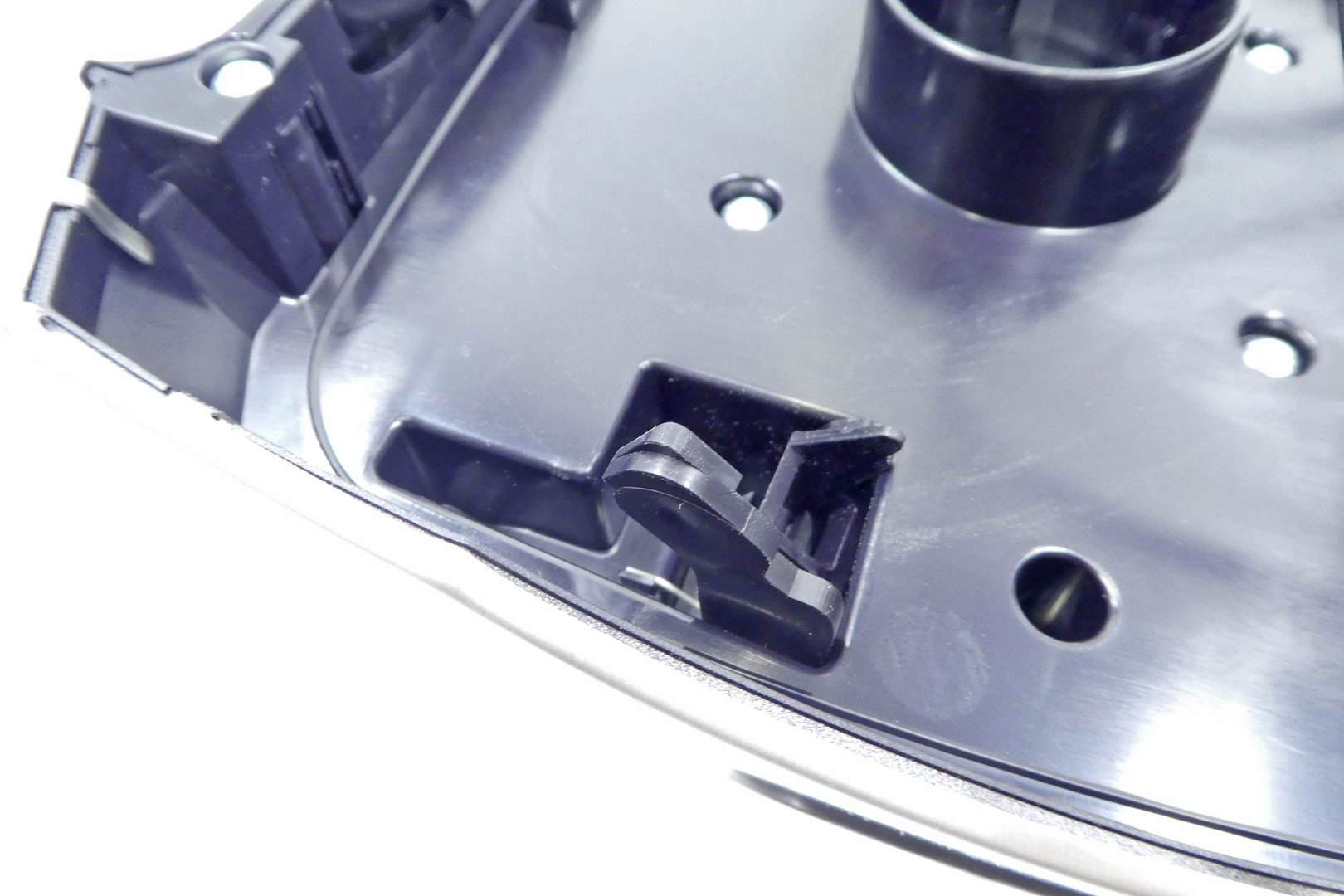 Lux Intelligence pölynimurin luukku AP11 - fhp.fi - Kodinkoneiden varaosat